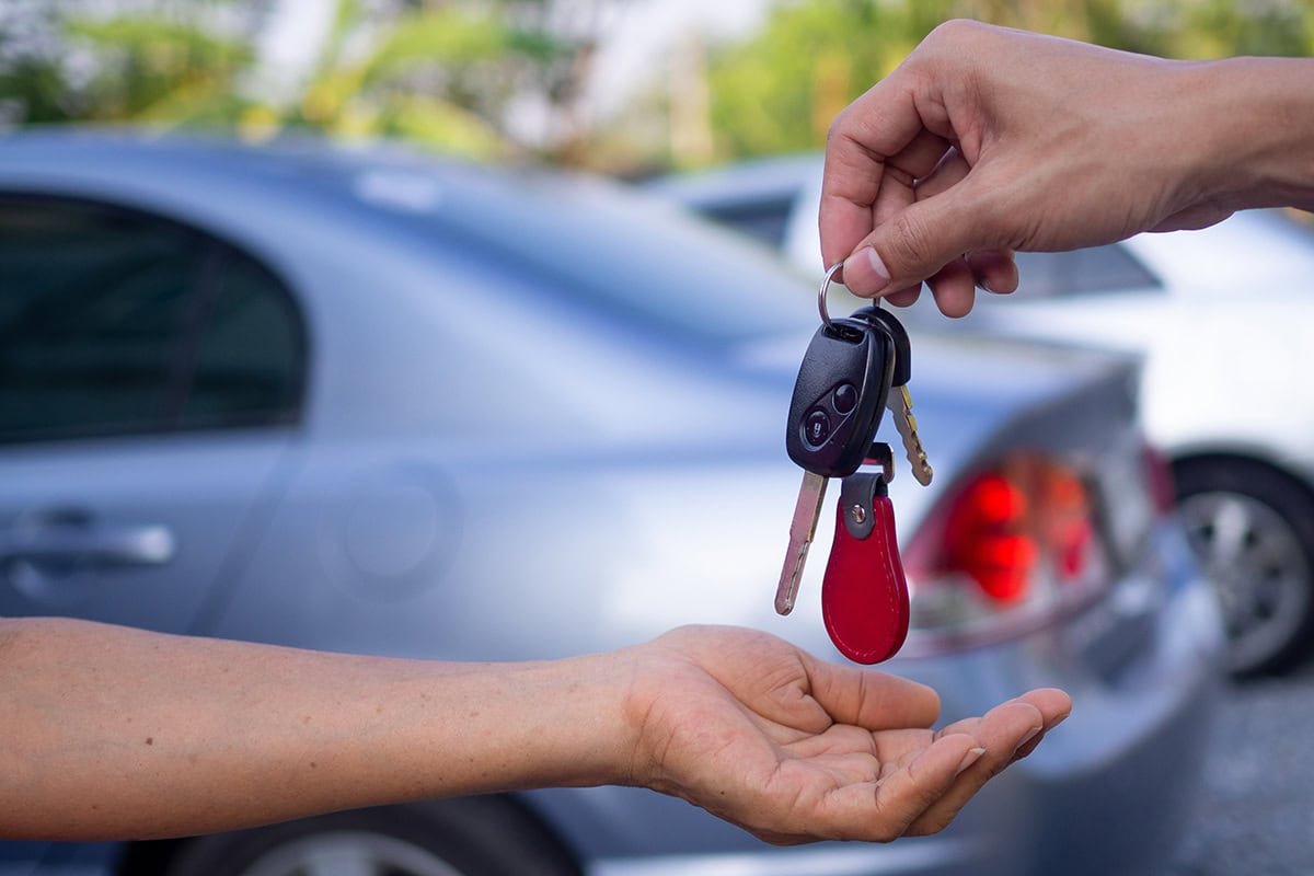 How to Legally Transfer Ownership of a Scrap Vehicle in Ontario